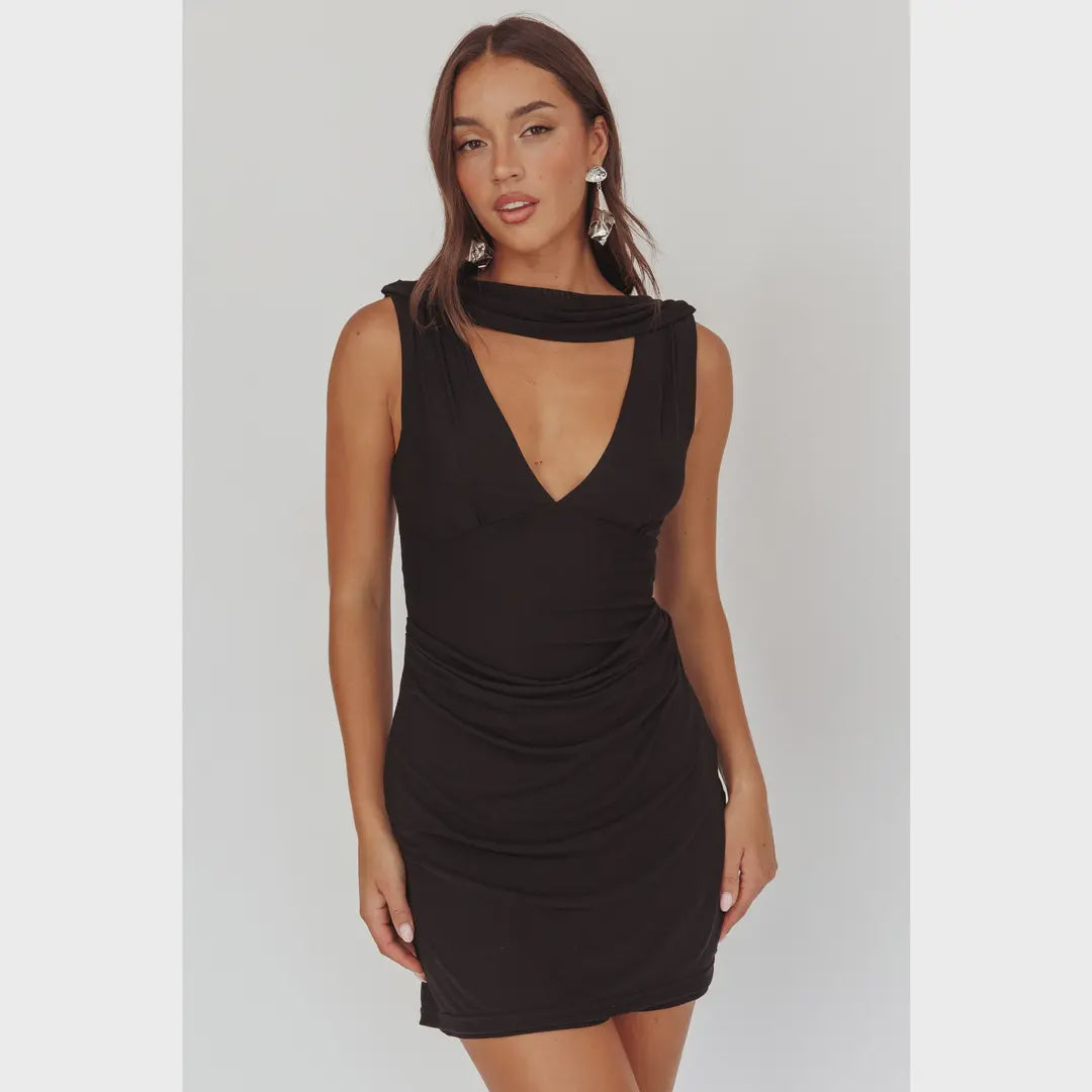 Black Halter Vline Mini Dress – Sophie's Boutique Valdosta